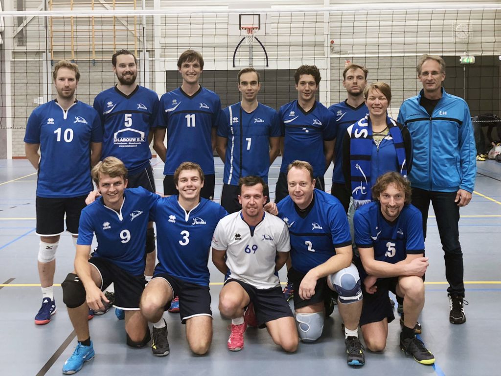 Timios H1 knokt zich van de laatste plaats – Volleybal Vereniging Timios